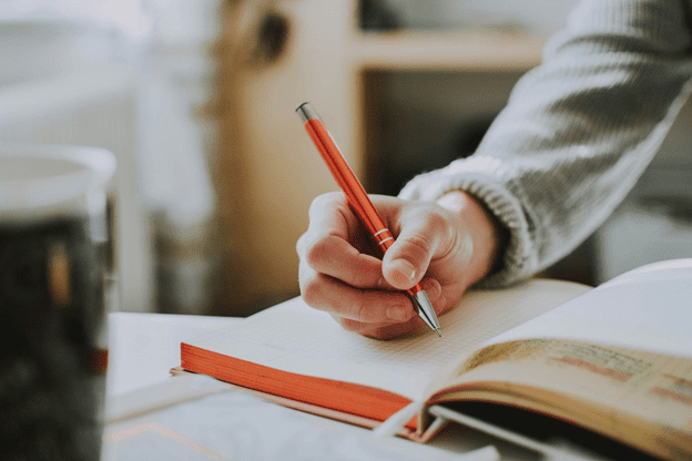 Daily Journaling Prompts for Caregivers to Reflect and Heal - Eleanor ...